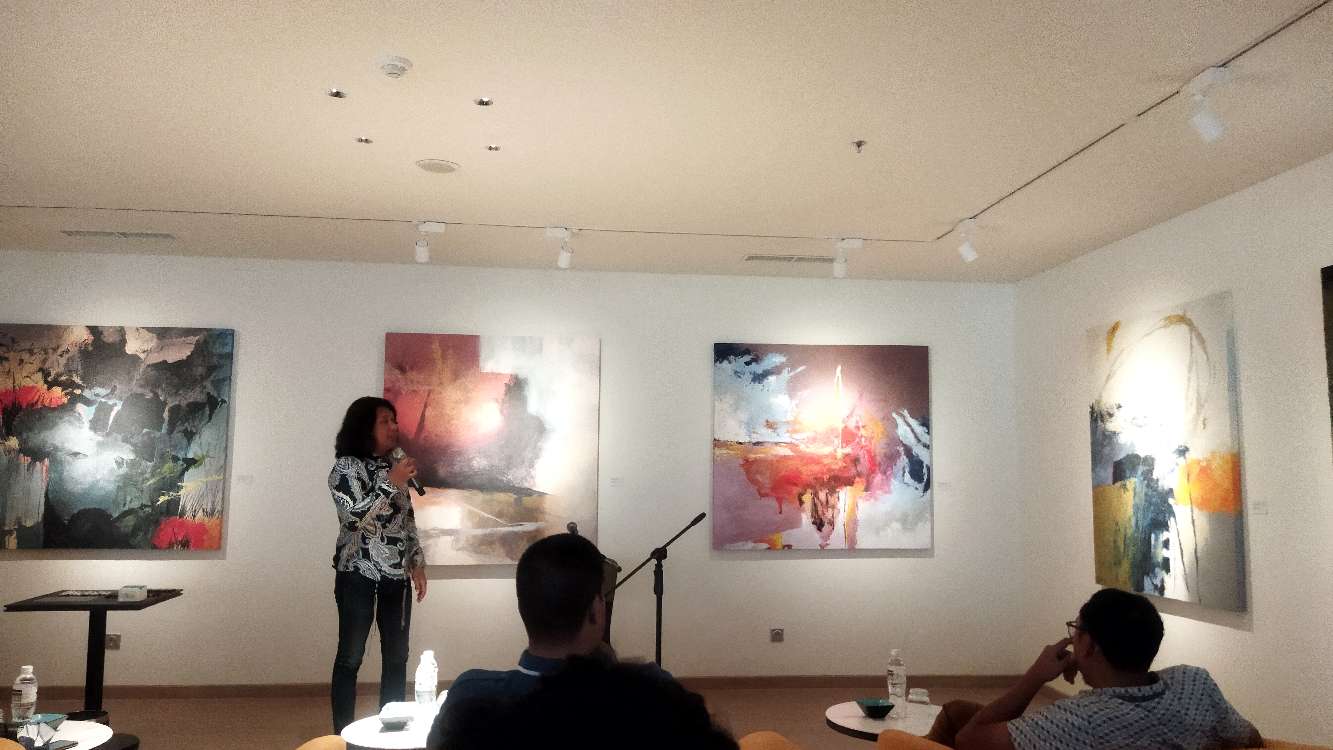 Bertema Metaphor of Life, Artotel Batam Pamerkan Lukisan Abstrak ...