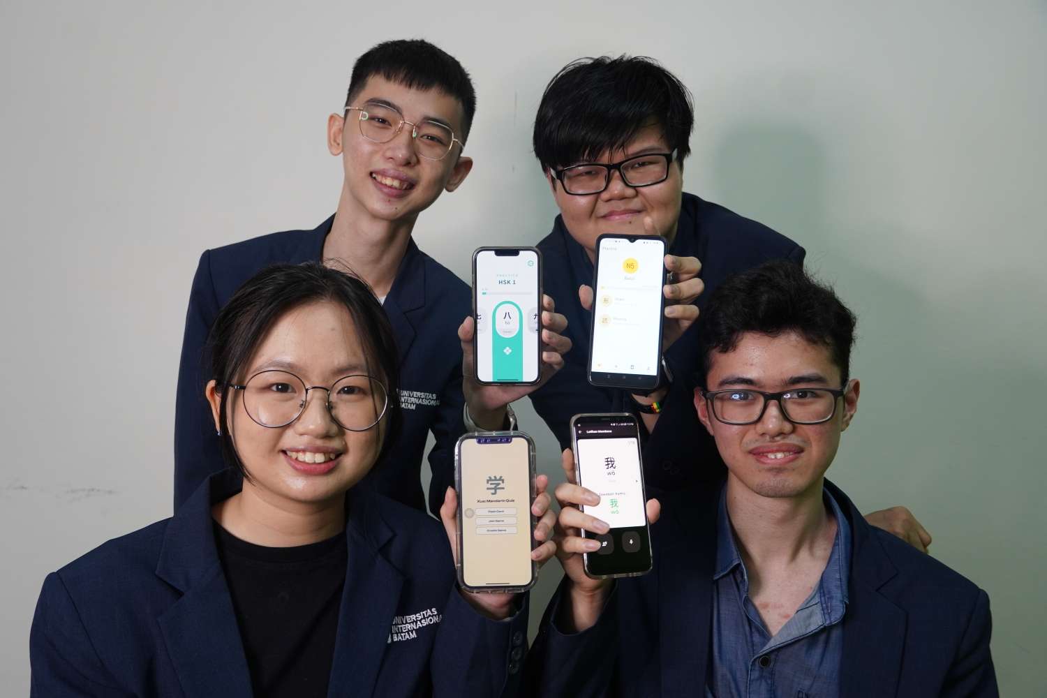 Mahasiswa UIB Berhasil Kembangkan Applikasi Belajar Bahasa Mandarin dan Jepang Dengan Teknologi ...