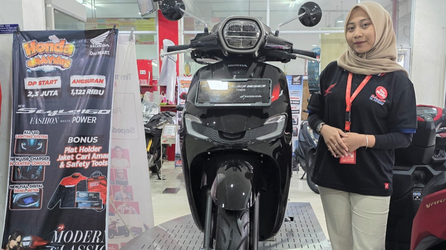 Pecinta Motor Metik, Jangan Lewatkan Promo New Honda Stylo 160 ...