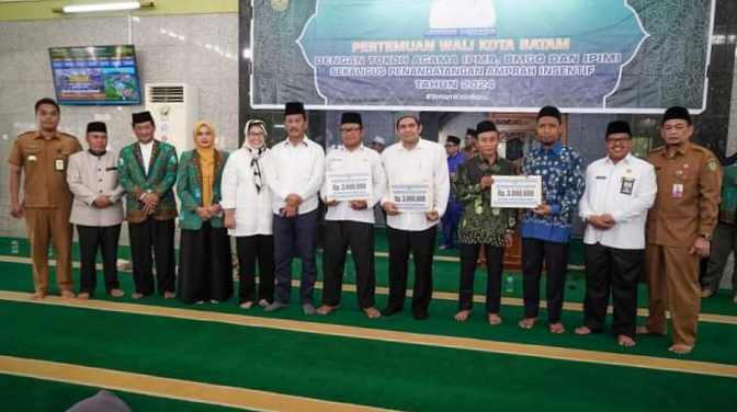 Rudi dan Marlin Silahturahmi dengan Tokoh Agama se-Kecamatan Sekupang - MataKepri || Portal ...